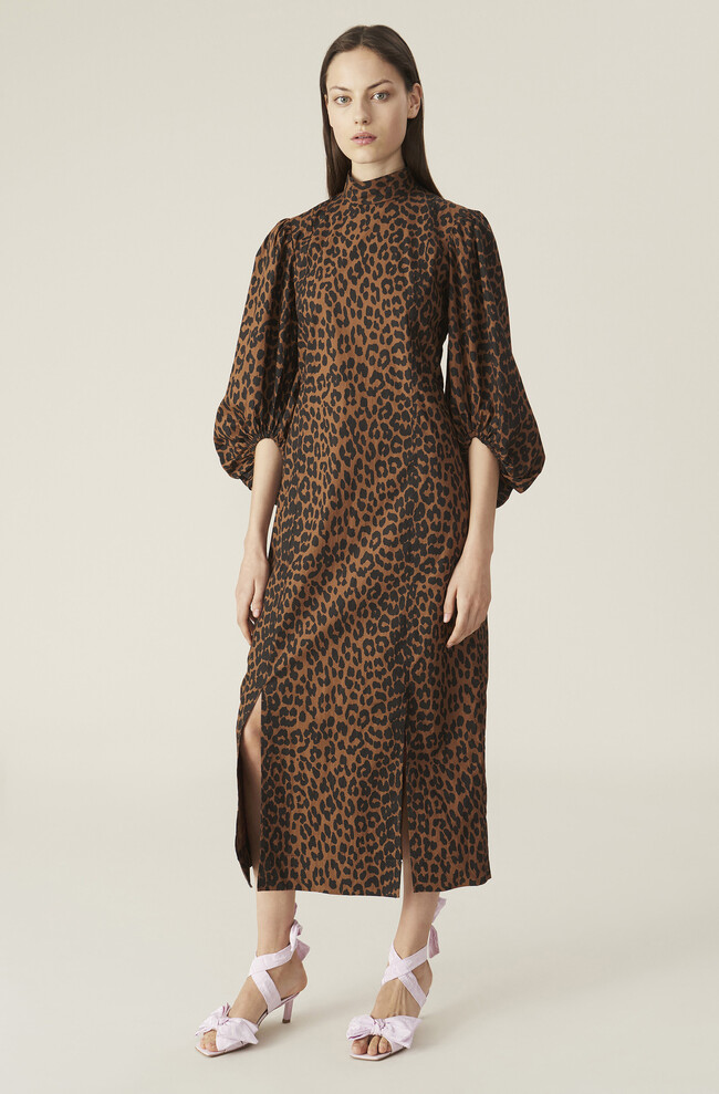 Un vestido de leopardo para cada tendencia reina de este 2020