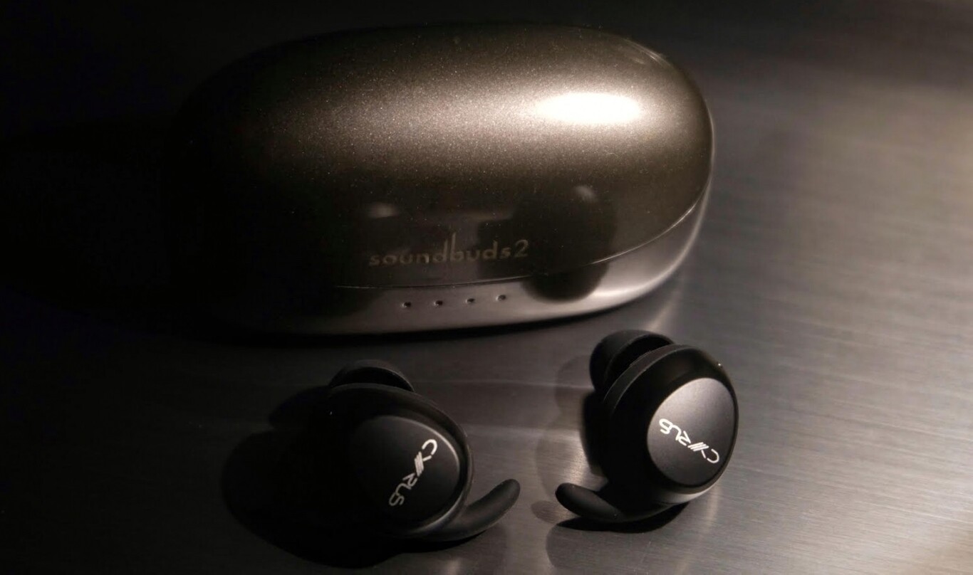 Cyrus presenta los SoundBuds 2, sus nuevos auriculares verdaderamente ...