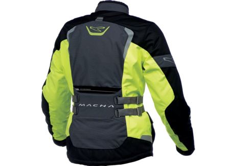 Ropa MACNA diseñada para las mujeres motoristas