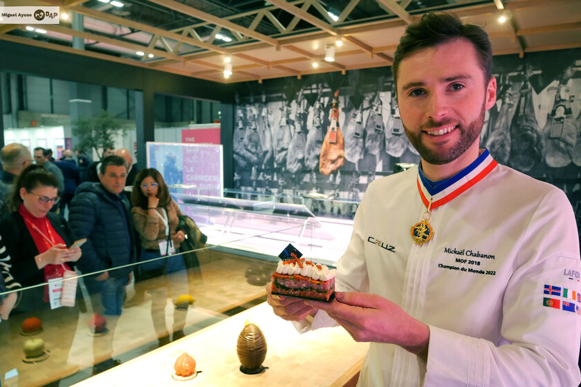 Parecen pasteles, pero están hechos de carne: así trabaja Mickaël ...