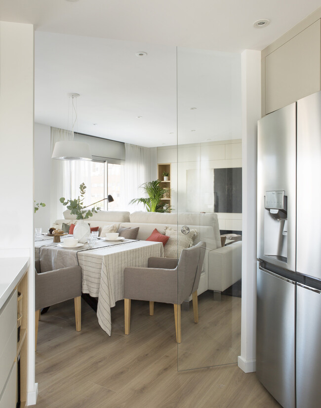 Un piso de 100 m2 y planta triangular (con plano) transformado y muy ...