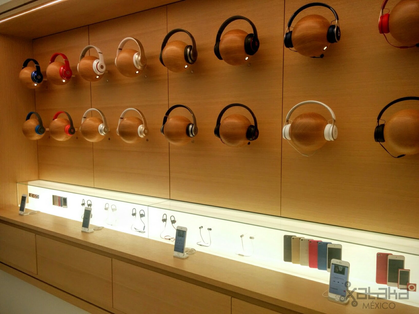 Así es Apple Vía Santa Fe, la primera Apple Store en México
