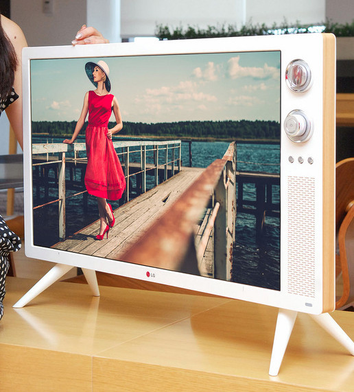 LG se atreve a darle un estilo retro a sus televisores