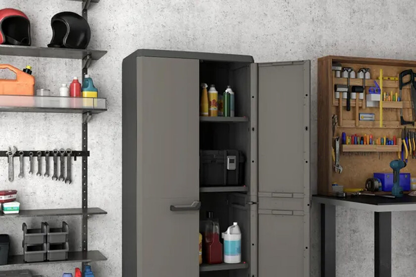 En Leroy Merlin está el armario de exterior barato y duradero con el ...