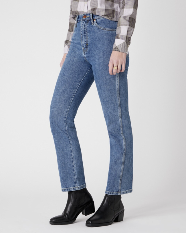 El street style nos enseña qué estilo de vaqueros serán tendencia este ...