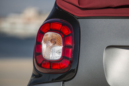 Smart fortwo cabrio 2016: al volante del descapotable más pequeño del ...