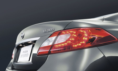 Nissan Fuga Hybrid, el alter ego del Infiniti M35 Hybrid