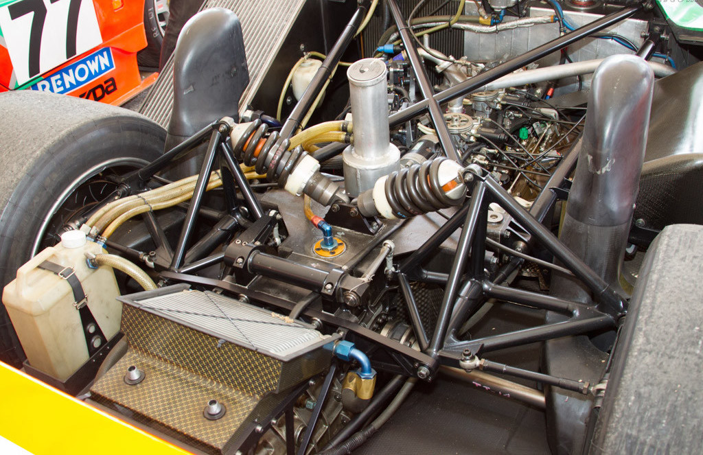 Recordando a: Mazda 787B, cuando el motor rotativo dominó 24 horas al mundo de la competición