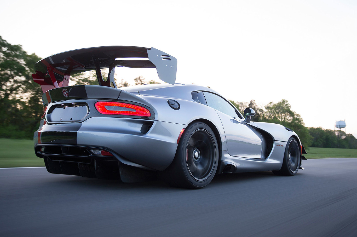 Si quieres un Dodge Viper nuevo, esta es tu última oportunidad