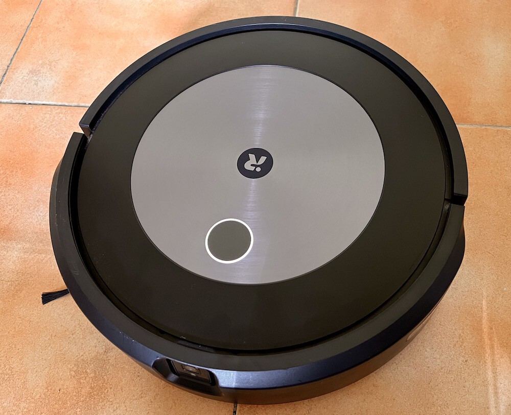 iRobot Roomba j7+, análisis: review con características, precio y ...