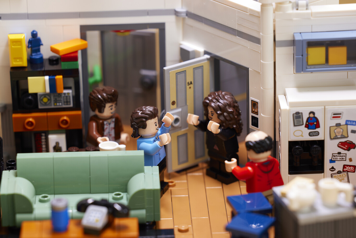 El nuevo set Seinfeld de LEGO rinde homenaje a la icónica comedia ...