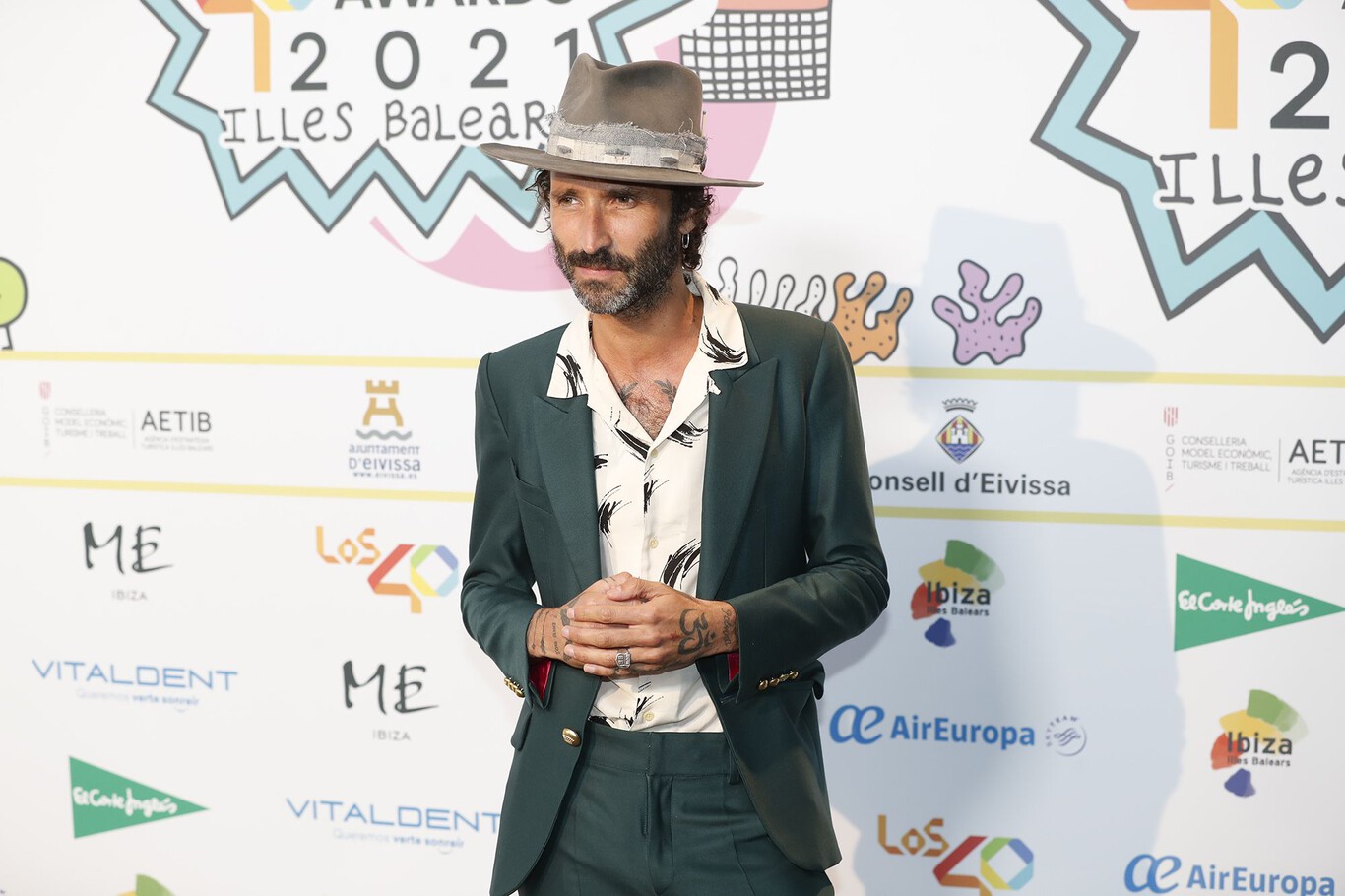 Por qué Leiva lleva un ojo de cristal: así fue el accidente que sufrió ...