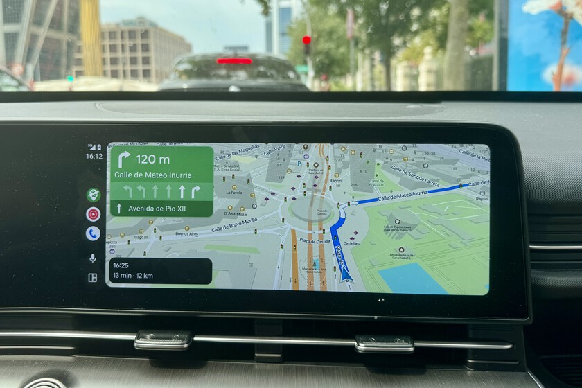 He probado esta alternativa a Google Maps en Android Auto y lo tengo ...