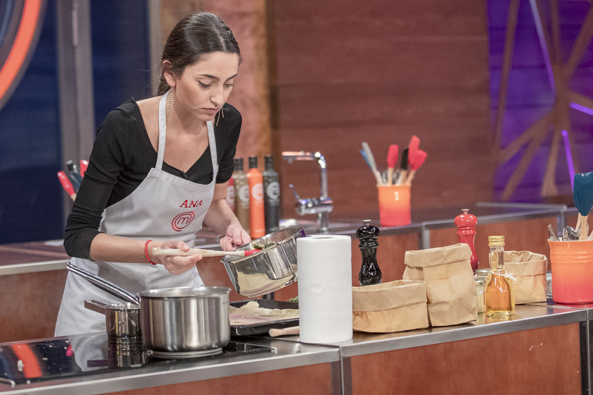 Ana gana MasterChef 8 en una final sin sorpresas en la que, de repente ...