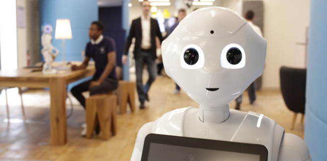 Este es Pepper, el primer robot humanoide que aspira a conquistar el ...