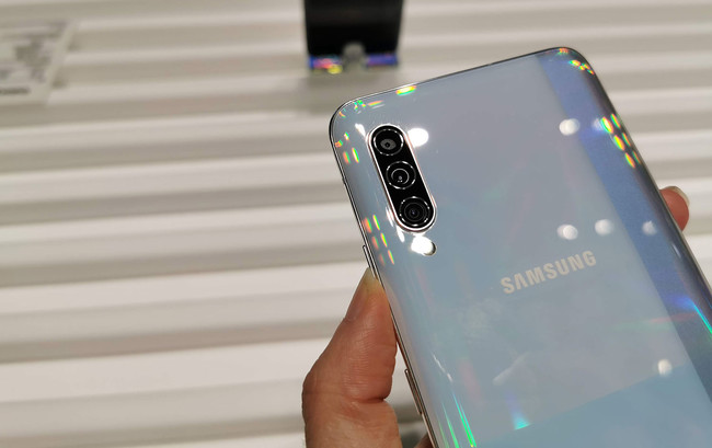 Samsung Galaxy A90 5G: opiniones tras primera toma de contacto. Vídeo y ...