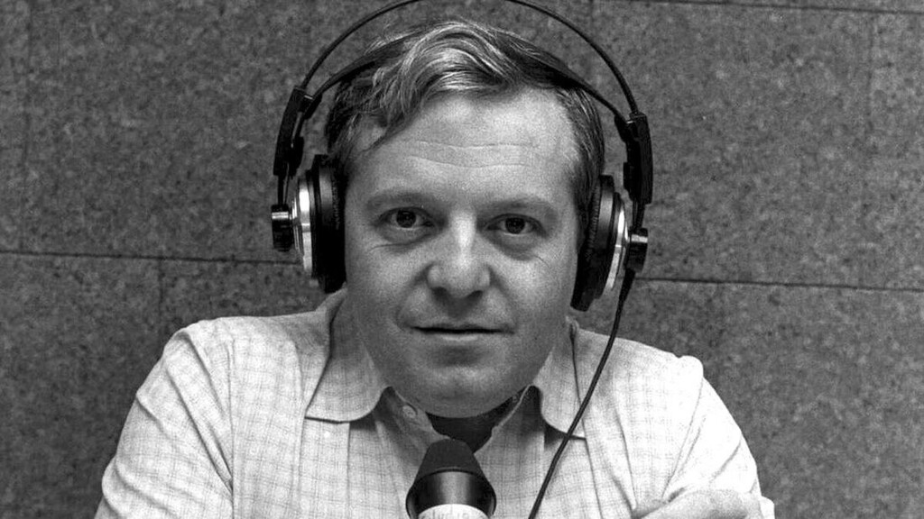 Adiós a Carlos Pumares: la transformación del crítico de cine en icono ...