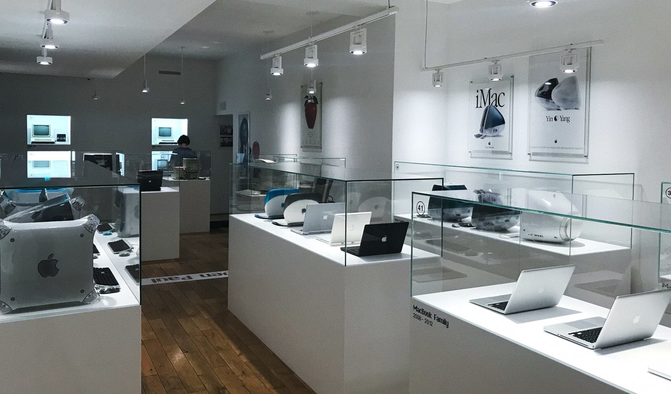 Museo de Apple en Praga, así es visitar la colección privada sobre ...
