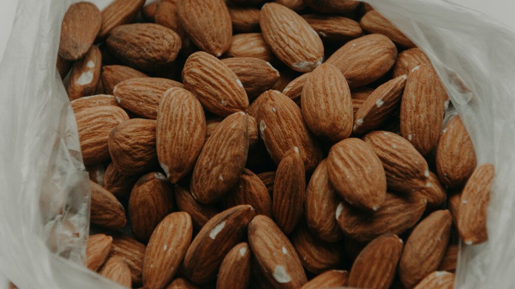 Cuántas almendras se deben comer al día y cuáles son los beneficios que ...