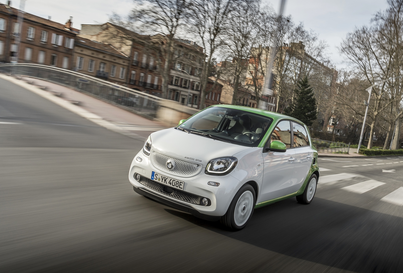 smart forfour electric drive 2017, ya hemos probado el coche que DHL ...