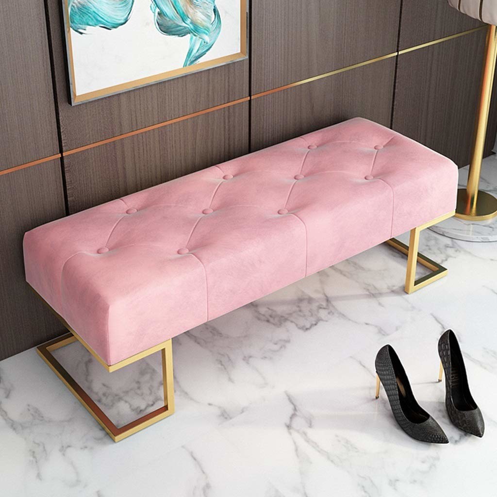 El capitoné ha vuelto para quedarse: 15 artículos para que tu casa esté ...