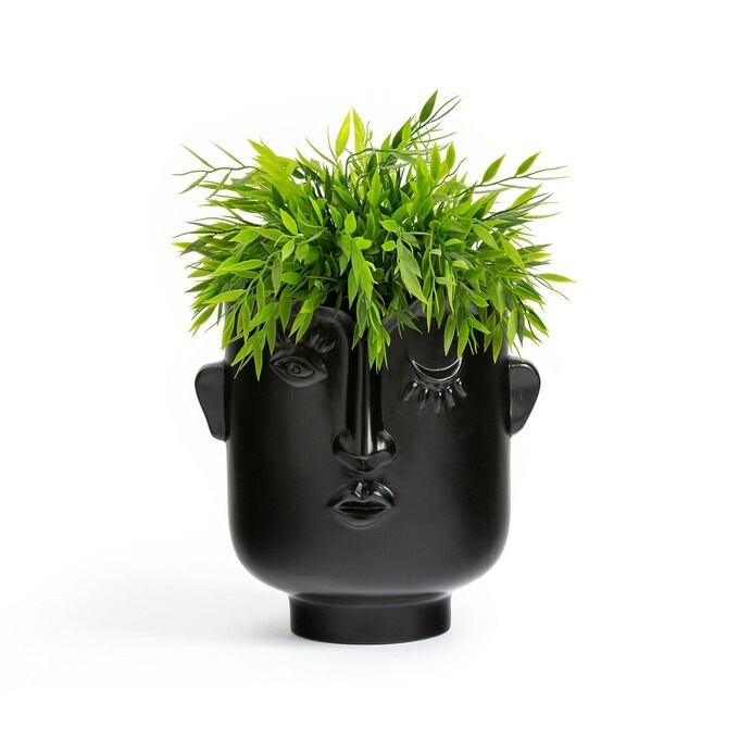 Los 24 maceteros más trendy para llenar tu casa de plantas (y de diseño)
