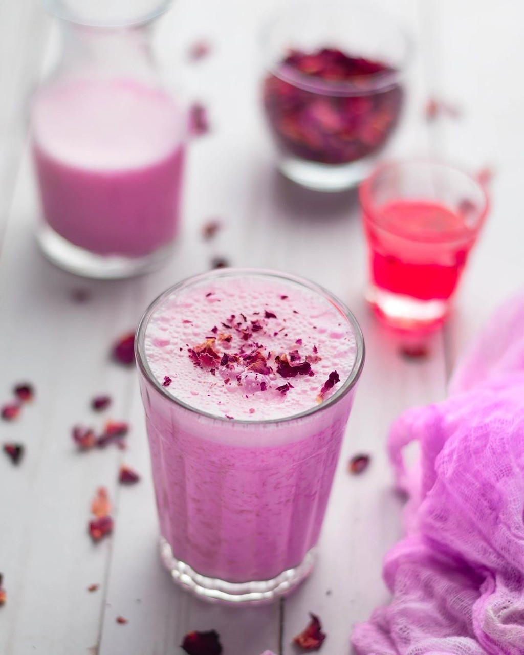 Cinco bebidas indias que nos acercarán al país asiático sin salir de casa