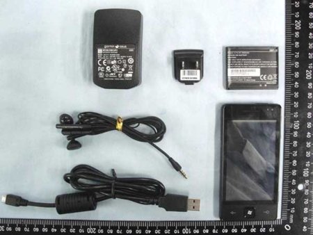 Asus E600 con Windows Phone 7 se deja ver de nuevo