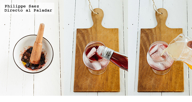 Coctel de cerveza con arándano y crema de cassis. Receta de bebida