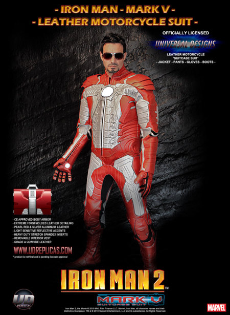 ¿Quieres que todo el mundo te mire cuando vas en moto? Vístete de Ironman