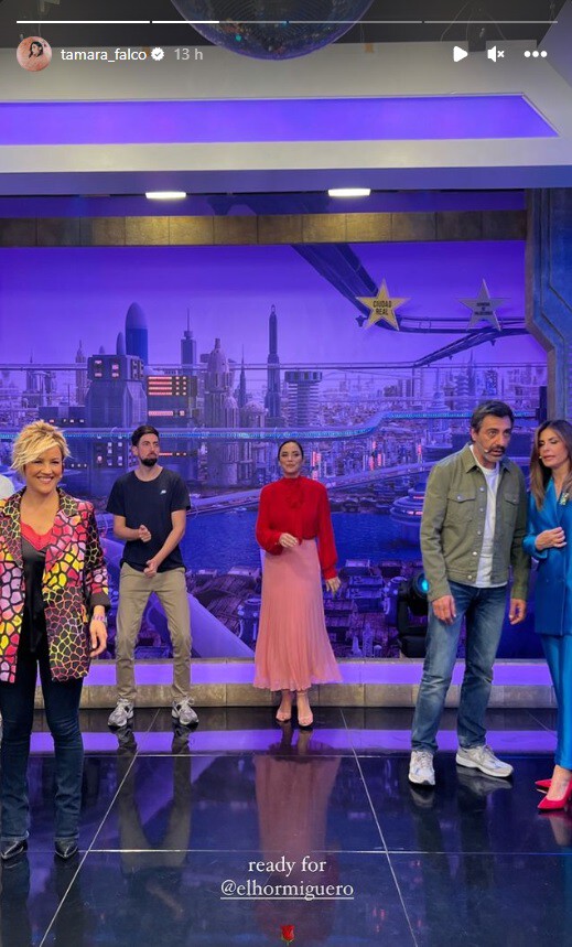 Tamara Falcó y Nuria Roca apuestan por el color block esta primavera y ...