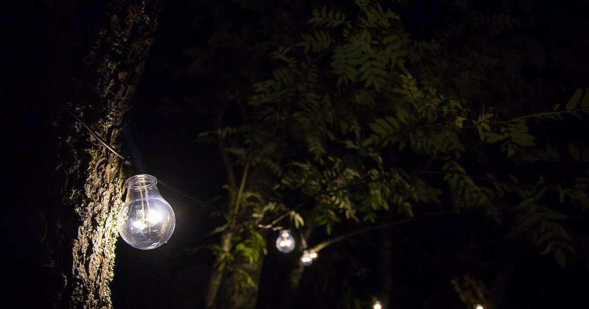 Luces LED solares: ¿Cuál comprar? Consejos y recomendaciones