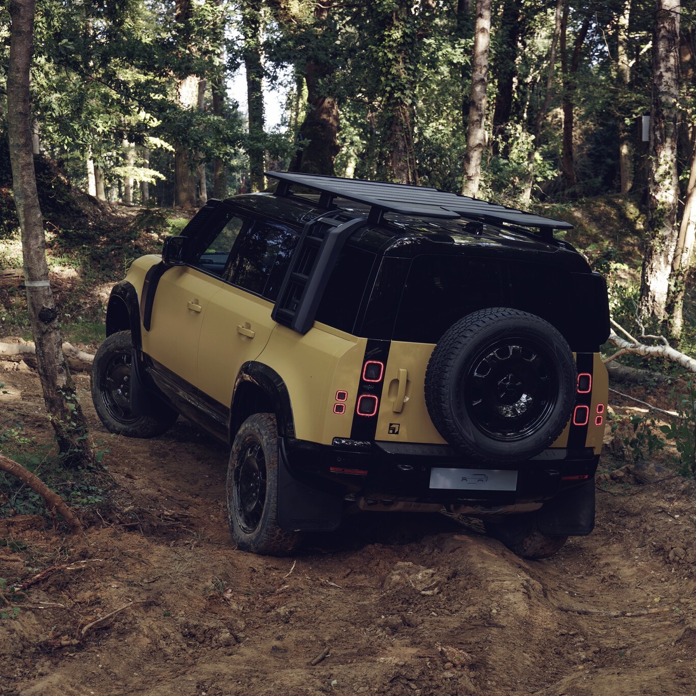 Probamos el Defender Trophy: cuando un motor diésel hace aún mejor a ...