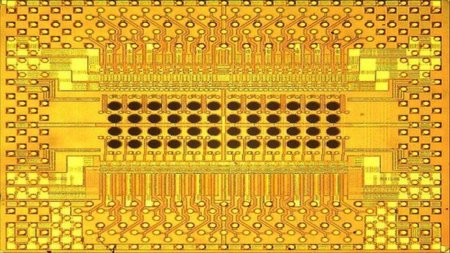 Holey Optochip, la nueva generación de chips ópticos de IBM que alcanza ...