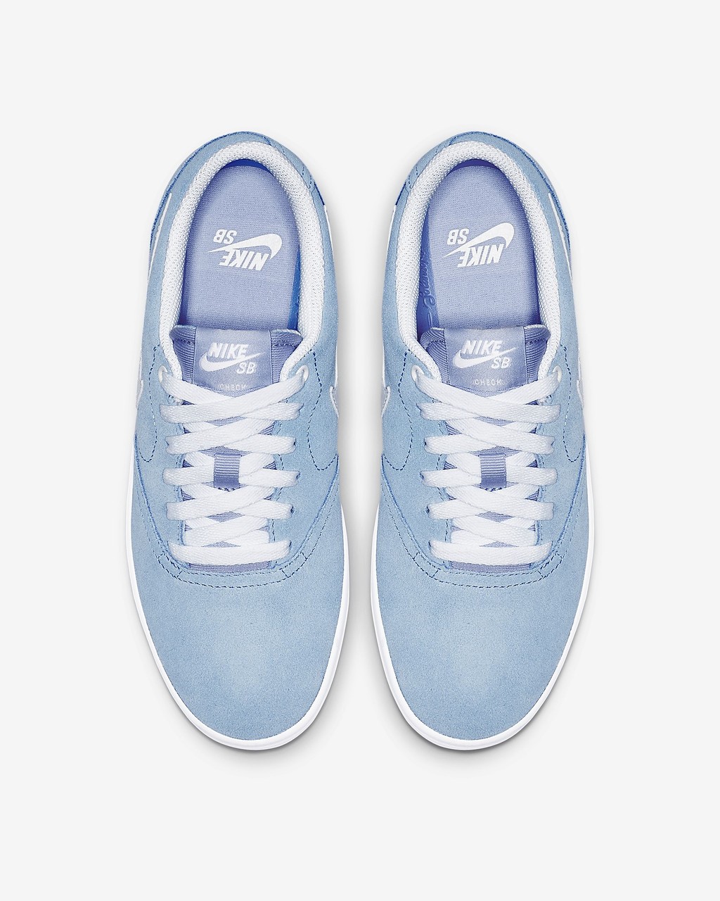 Ocho deportivas en azul cielo para endulzar los looks más deportivos y ...