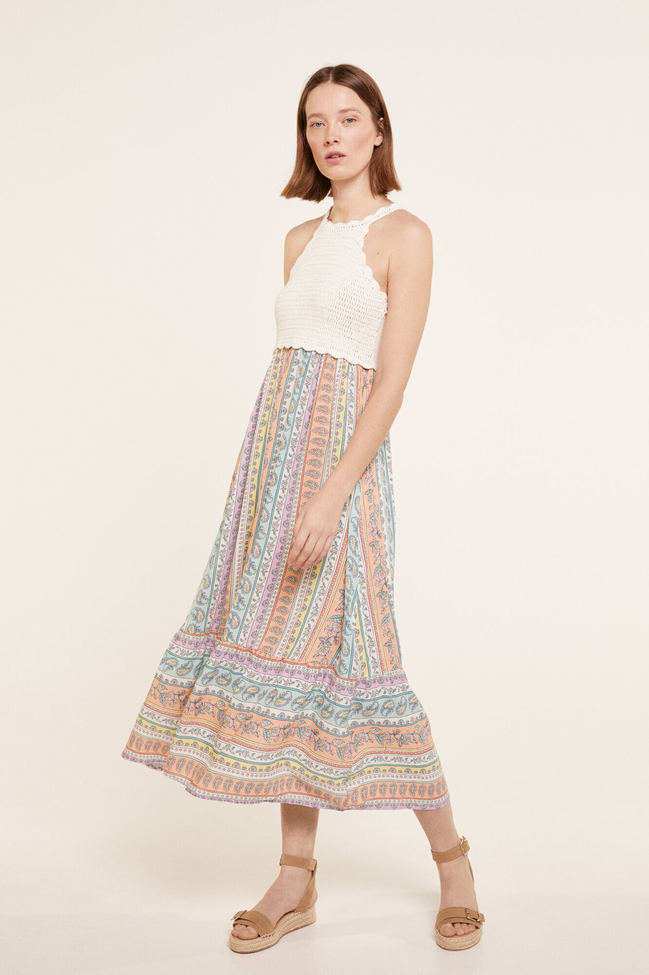 13 vestidos boho de Springfield ideales para lucir este verano