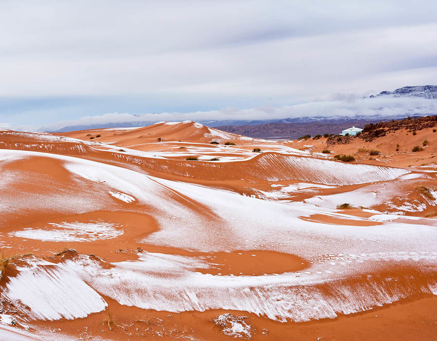 Las Dunas Del Sáhara Se Han Cubierto De Nieve Este Fin De Semana Y El