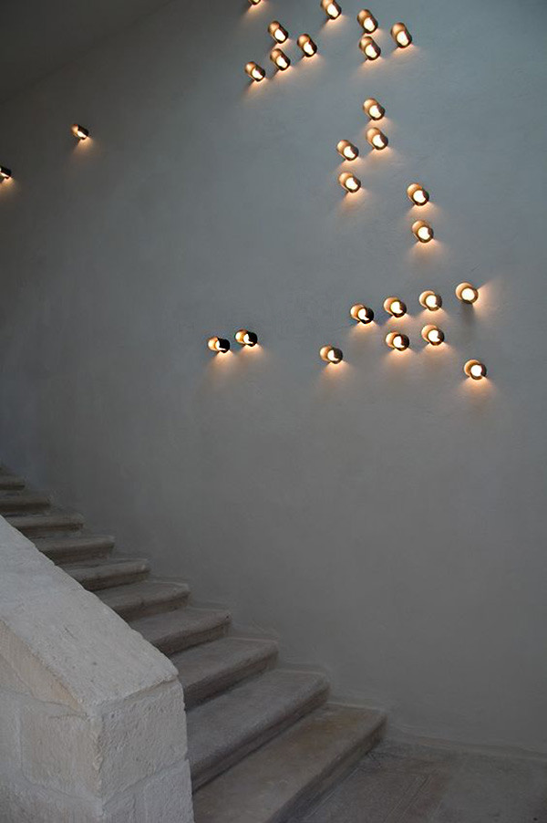 21 ideas para darle color y estilo a las escaleras de tu casa