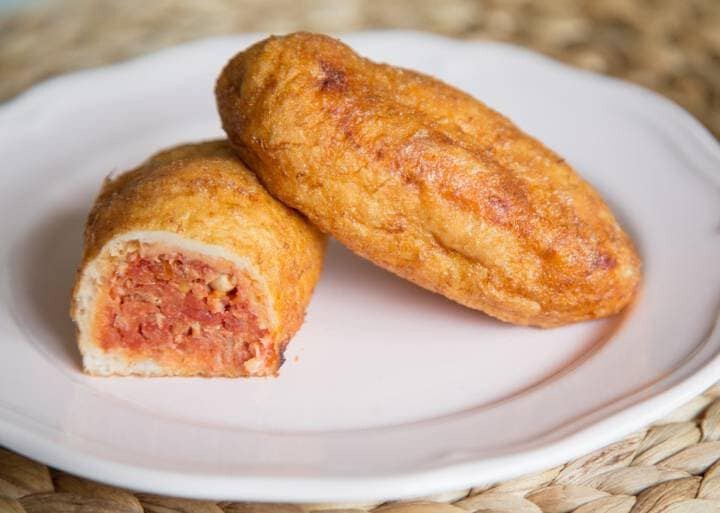 Pepito, el bocadillo frito relleno de titaina que nació en los barrios ...