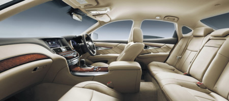 Nissan Fuga Hybrid, el alter ego del Infiniti M35 Hybrid