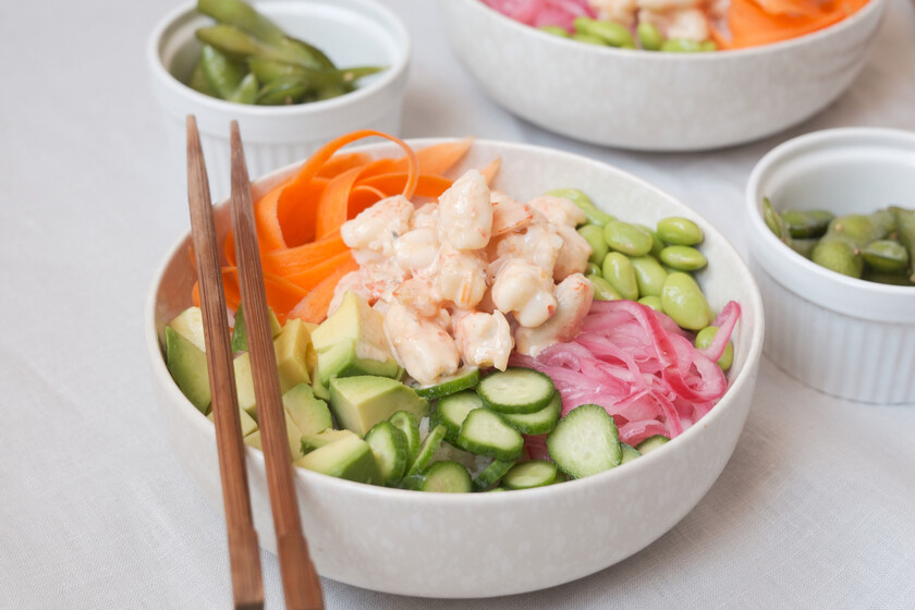 Poke de langostinos: una receta fresca y llena de sabor