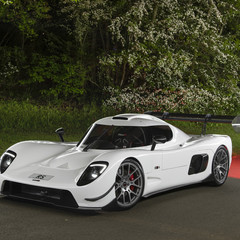 El Ultima RS 2019 es una bestia con motor V8 de hasta 1.200 CV, un peso ...