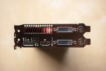 AMD R7 260X, análisis