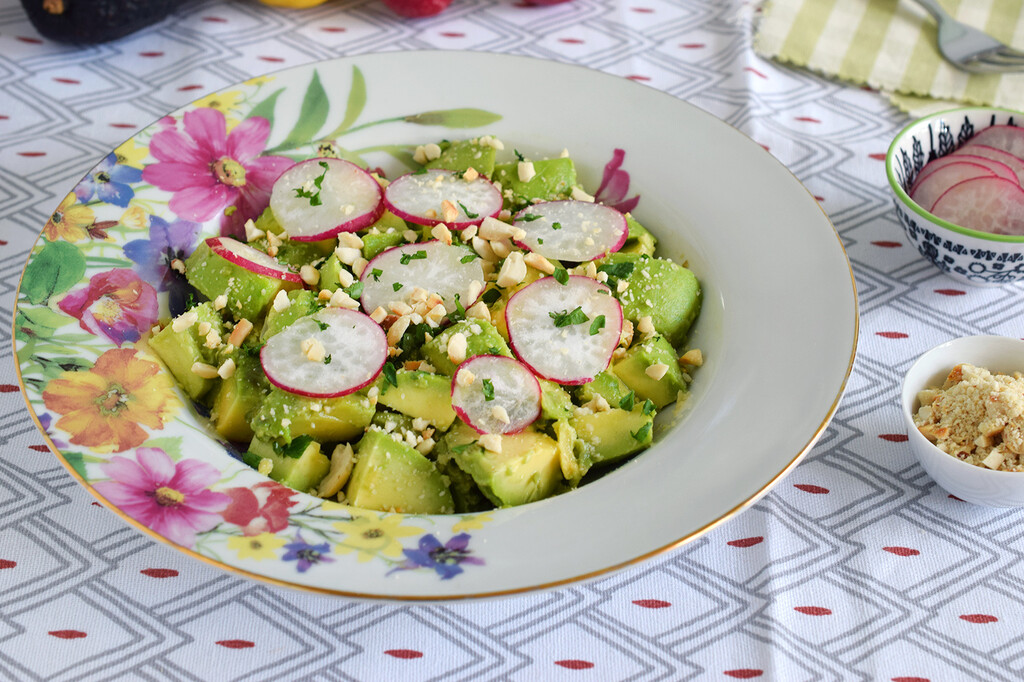Ensaladas Ligeras y Fáciles: 31 recetas originales y light - Directo al ...
