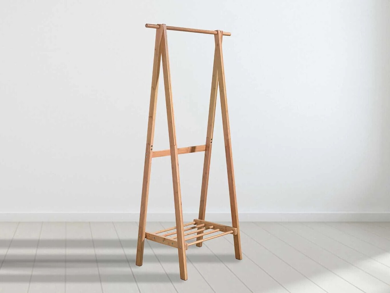 Lidl has a solution where you can keep your most worn clothes close at ...