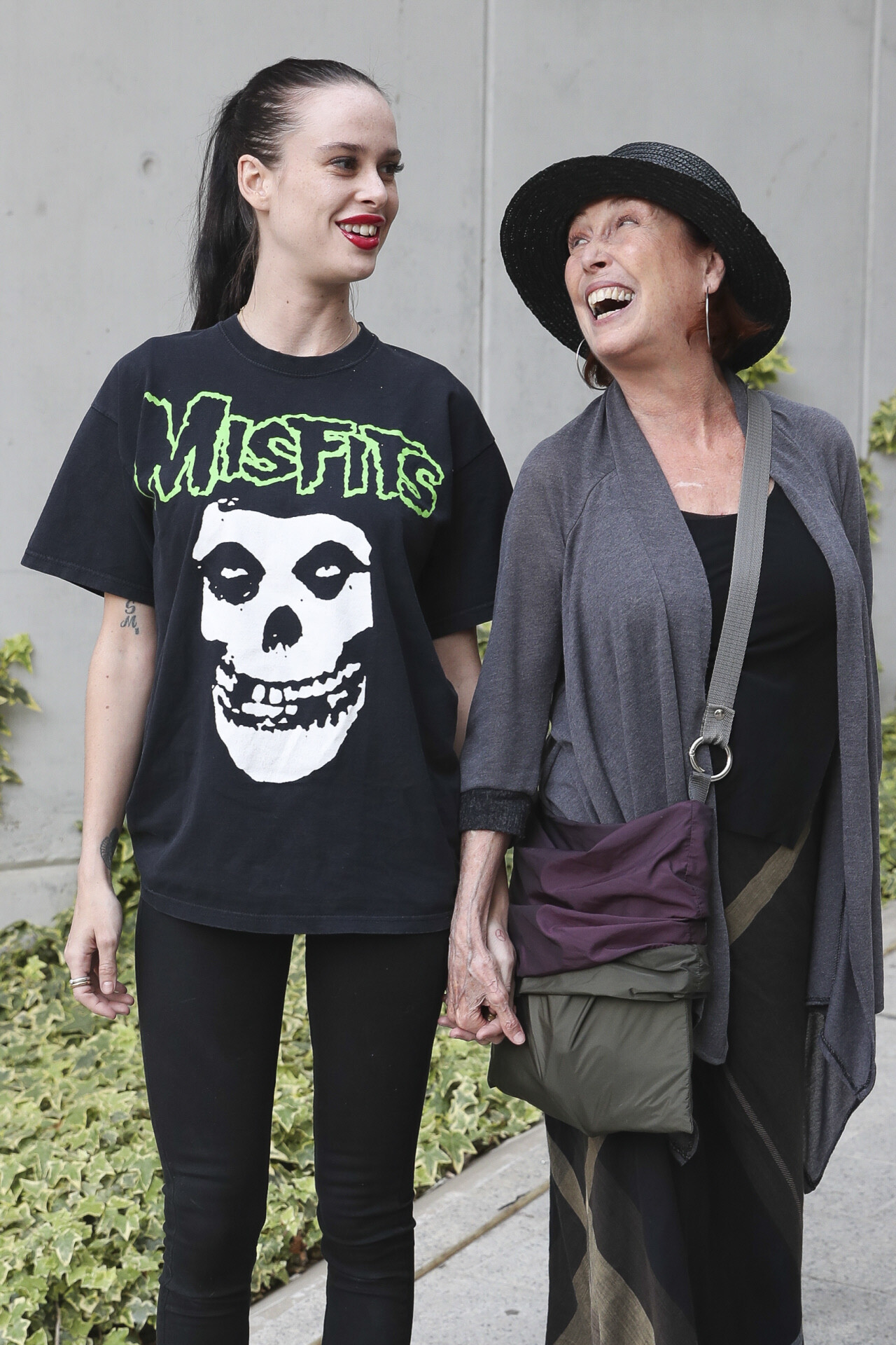 María Iborra (Virgen María) se despide públicamente de su madre ...