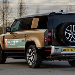 Land Rover Defender 2020, contacto: un coche todoterreno que salta ...