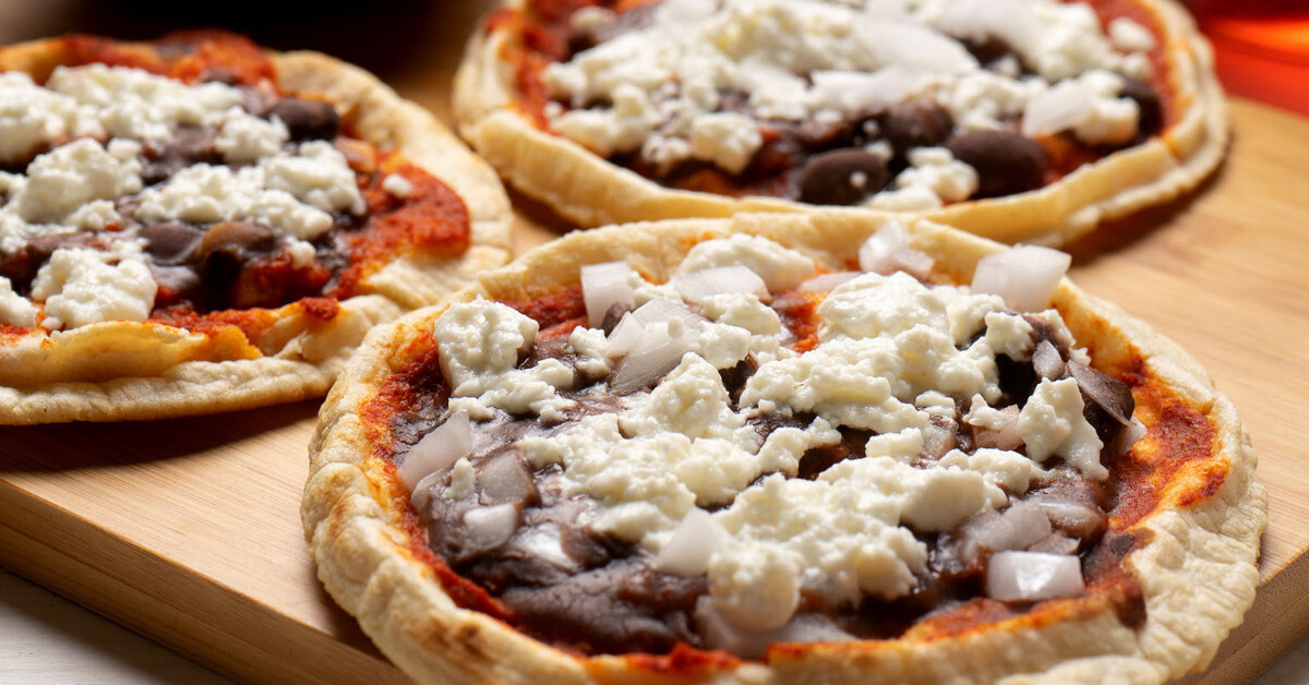 Cómo hacer Sopes con masa: una de las recetas más ricas de la cocina ...