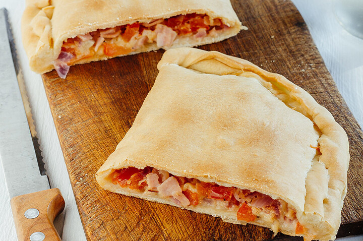 Cómo hacer un calzone de jamón y queso