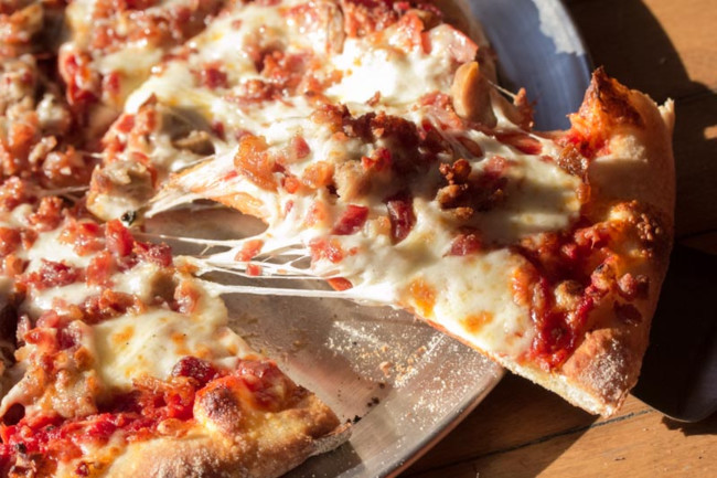 Nueve razones para comer pizza